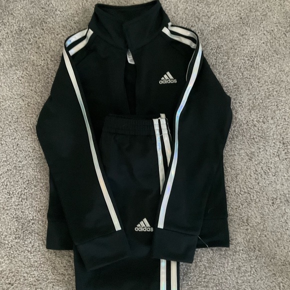 adidas | Matching Sets | Little Girls Adidas Tracksuit | Poshmark